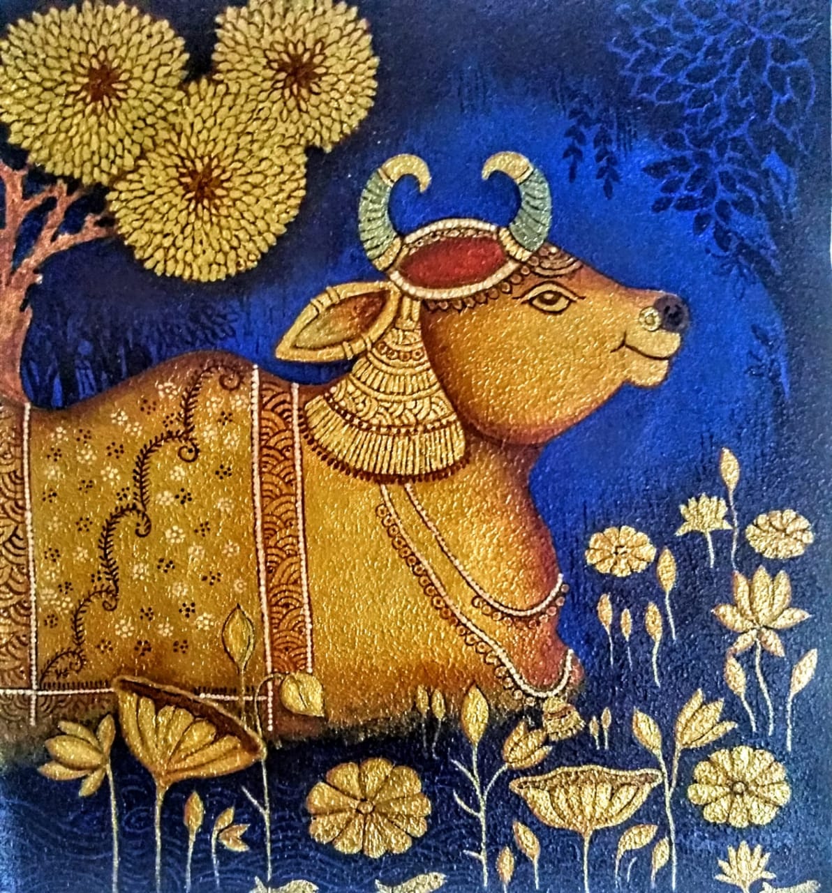 Kamadhenu gold by Vibha Singh Online | Mojarto